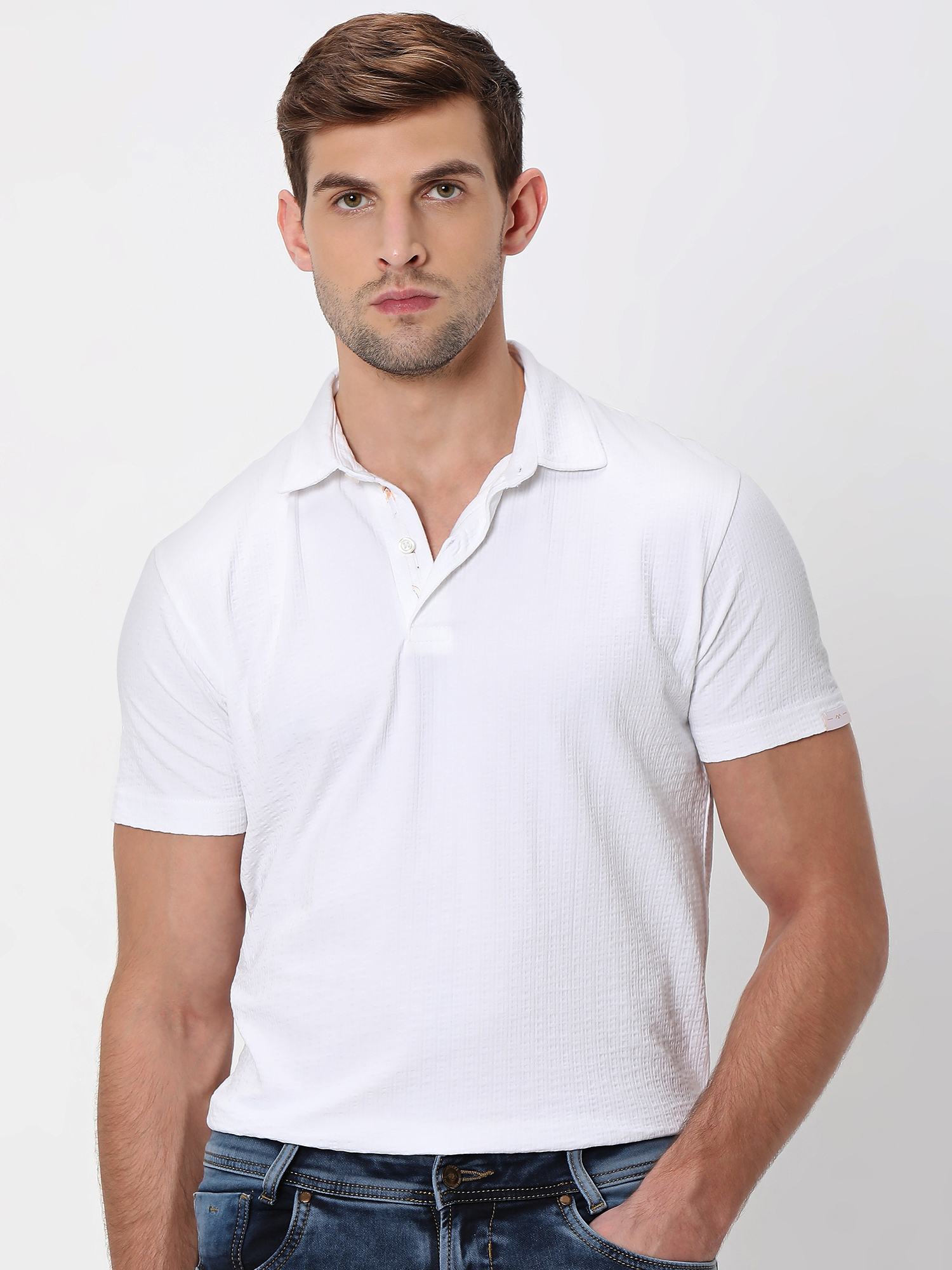 Buy White Textured Plain Slim Fit Polo Online at Muftijeans
