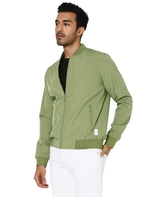 Lightweight Jackets - Shop Lightweight Winter Jacket for Men's at Mufti